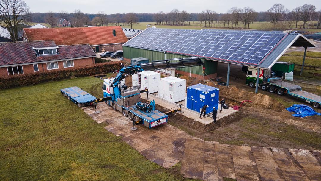 10e SolaX Trene accu container geplaatst | HG Energiesystemen